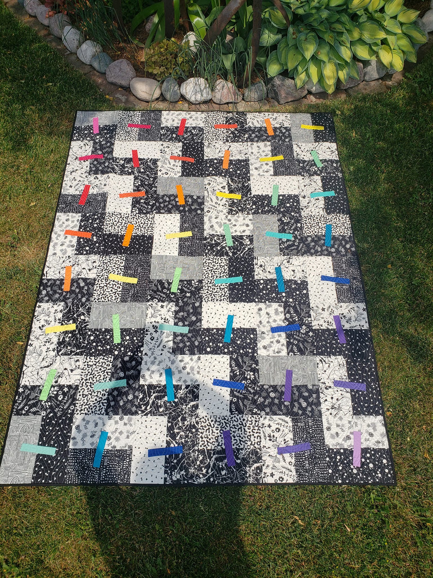 Nikki - 10" square Pattern 233 – GE Designs