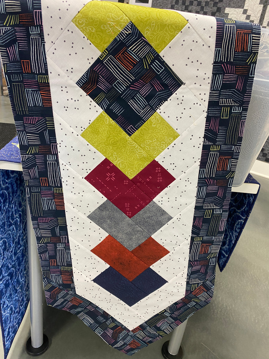 Duty Calls Table runner - Pattern and video class FFCS2-May – GE Designs